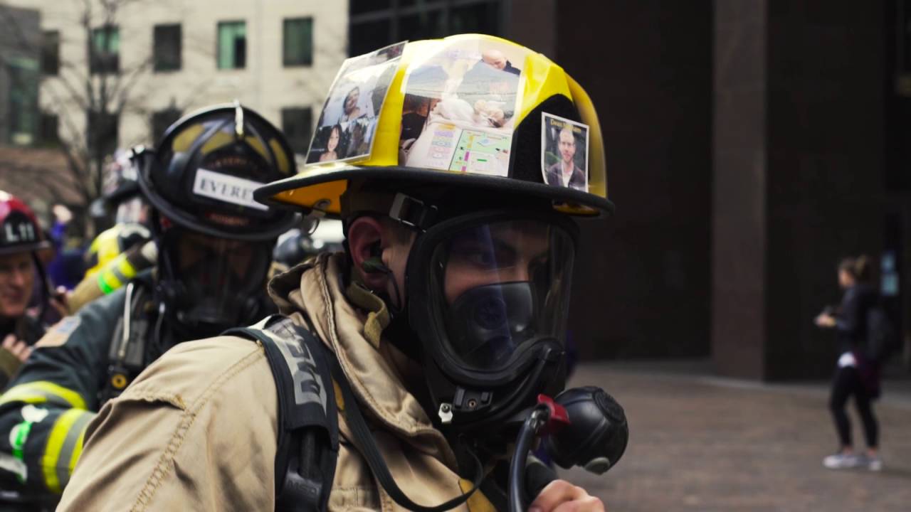 The Scott Firefighter Stairclimb 2016 (Columbia Tower, Seattle) - YouTube