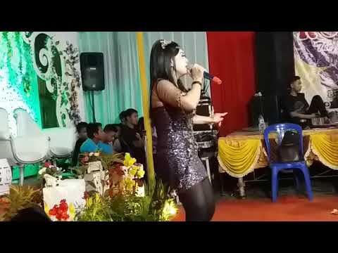 GERIMIS MELANDA HATI voc.Diana Ponorogo