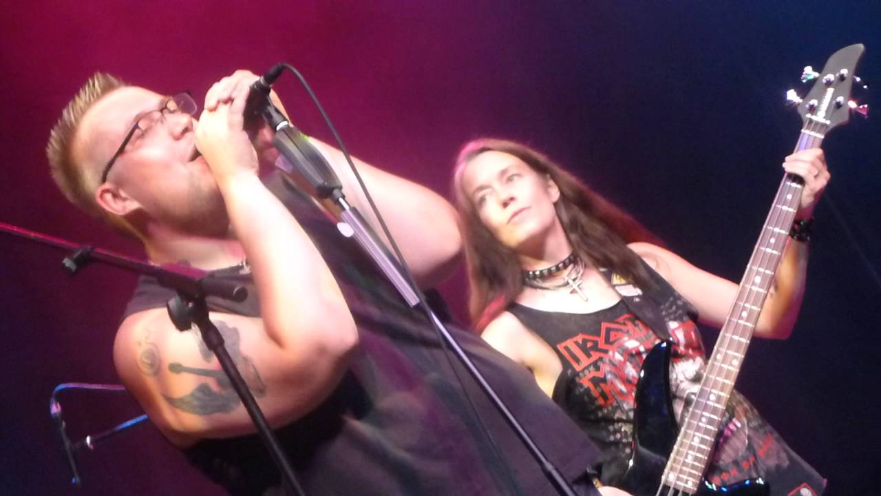 Dutch Rock Band playing Nirvana_P1370177 [Tamboer Hoogeveen_NL] - YouTube