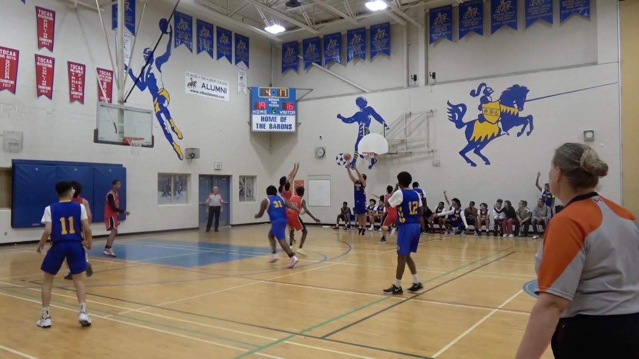 St. Basils vs Dante Senior boys basketball TCDSB - YouTube