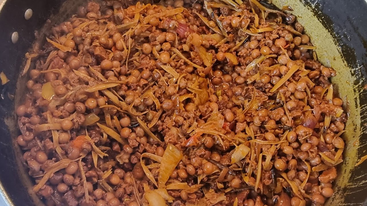 HOW TO MAKE DELICIOUS ACHICHA AND FIOFIO(pigeon peas &cocoyam flakes ...