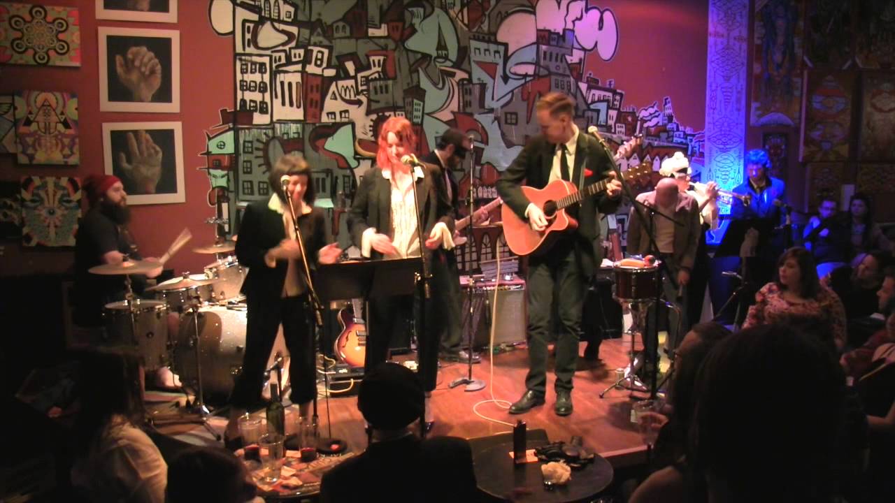 Steel City House Band - Stuck in the middle with you (Stealers Wheel ...