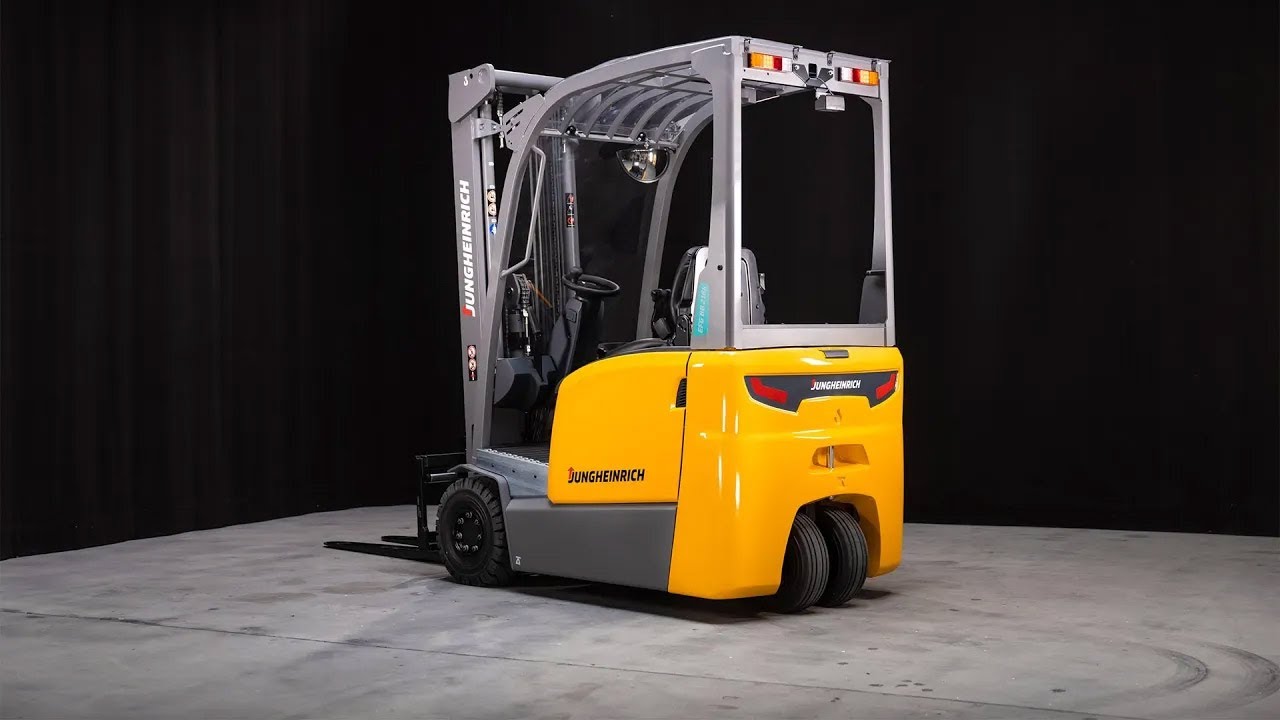 Zo werkt uw elektrische heftruck EFG BB 216K & EFG BC 316-320 | Jungheinrich - YouTube
