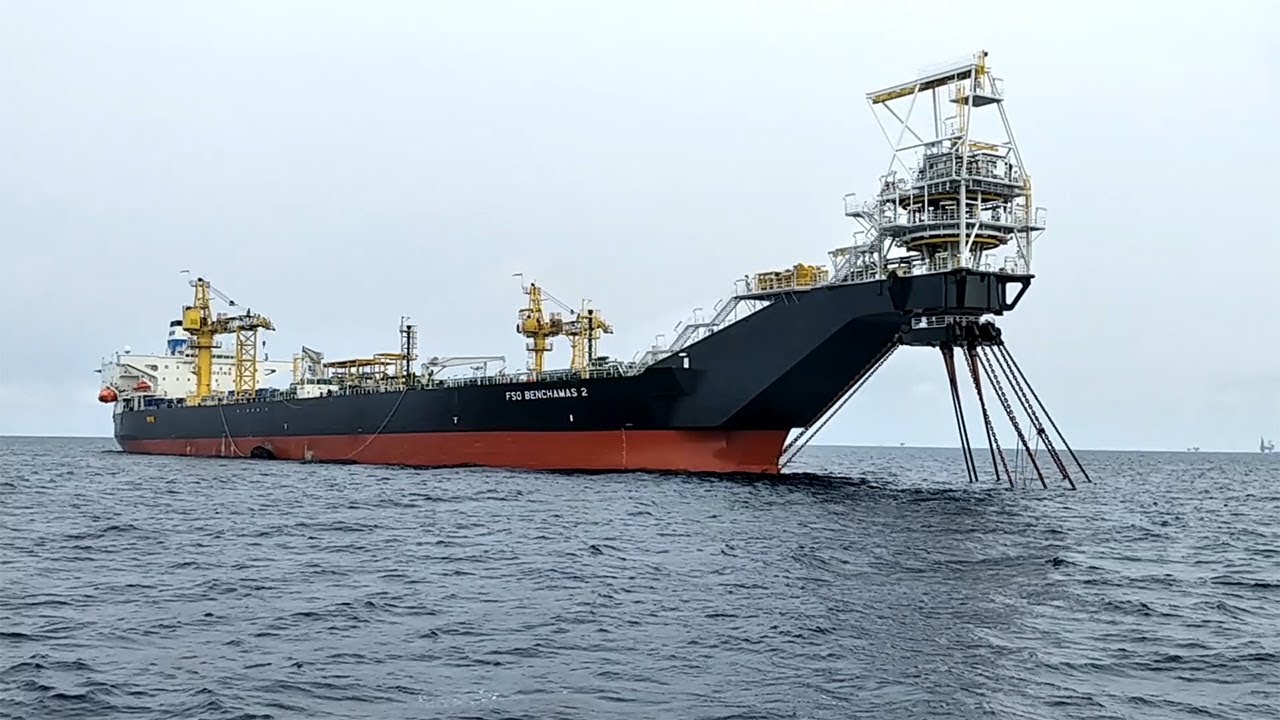 มาดูเรือบรรจุน้ำมัน ในอ่าวไทย Oil Tanker FSO gulf of Thailand - YouTube