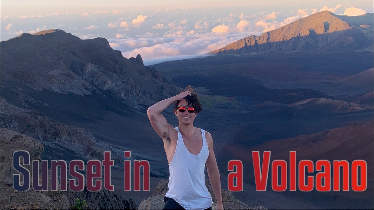 SUNSET in the Haleakalā Volcano!! (Hawai'i 2021) - YouTube