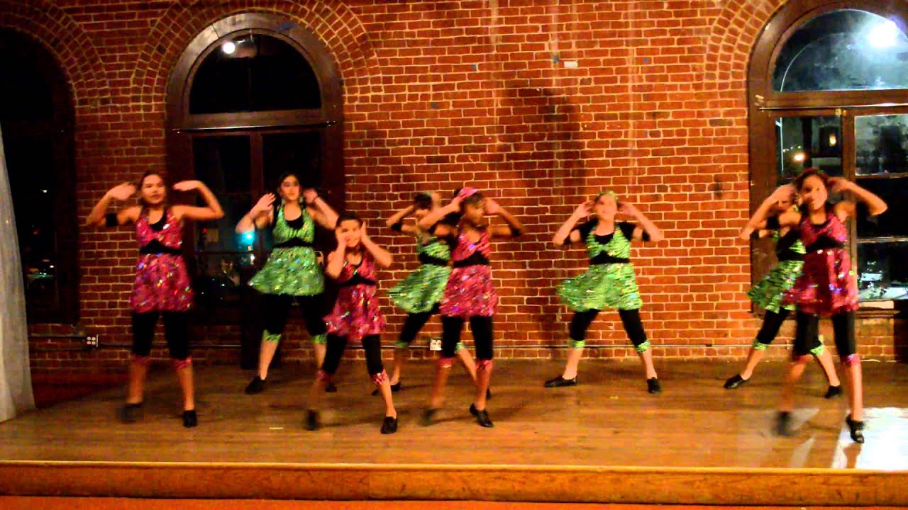 Anarkali Disco Chali dance - YouTube