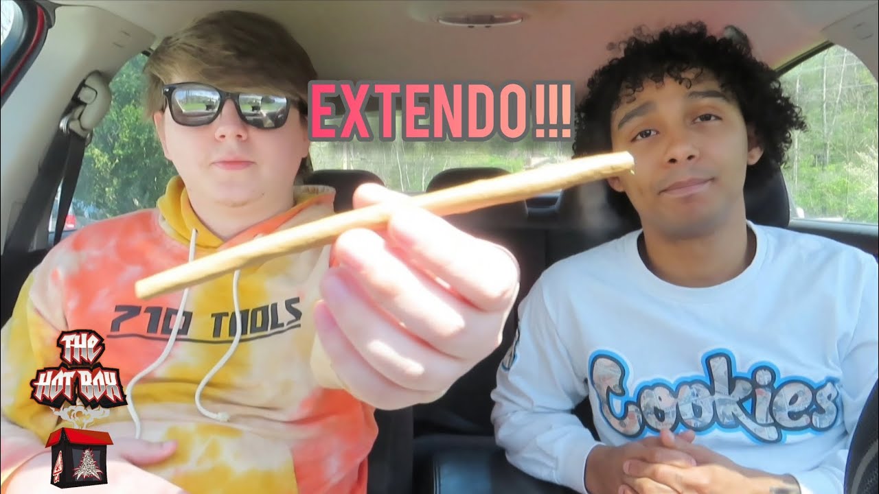 HOTBOXING AN EXTENDO BLUNT!!! - YouTube