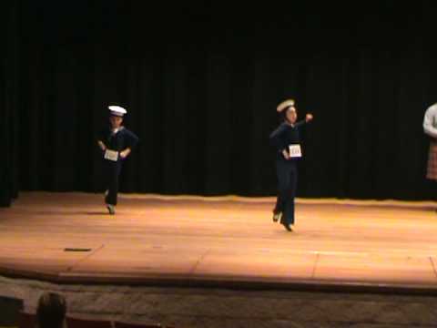 Highland dance: Hornpipe - YouTube