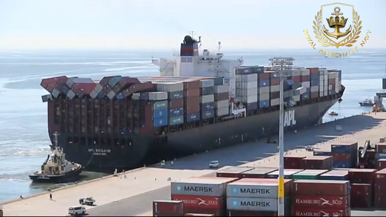 New video of APL England arrive into Port of Brisbane after losing 43 ...