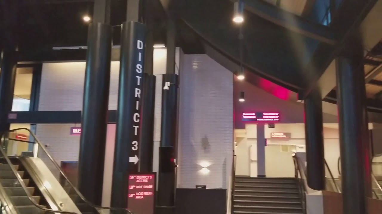Linq - District 3 - YouTube