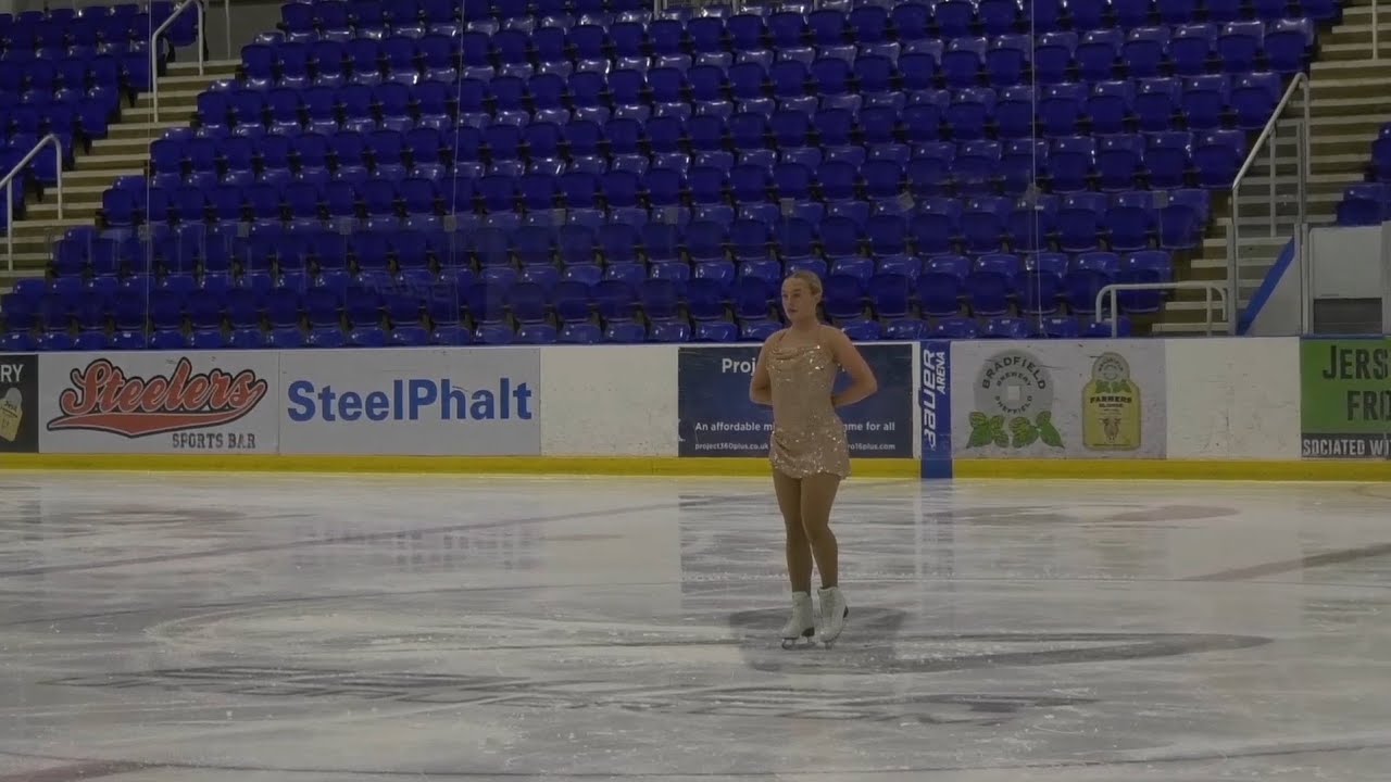 Emma Lyons – 2025 Robin Cousins Cup SP - YouTube