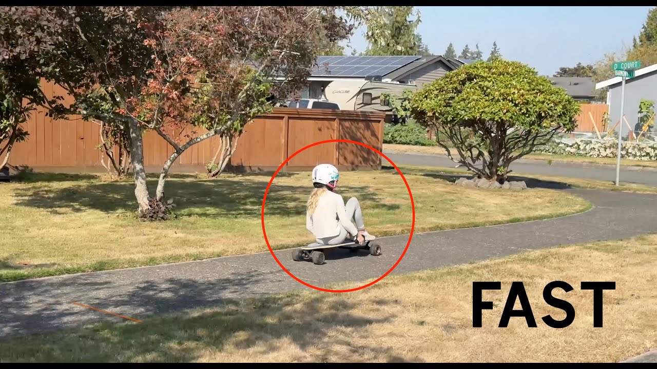 Super fast electric skateboard: Sit and ride test - UDITER - YouTube