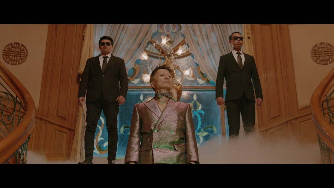 Bon Bini 4 Bangkok nights starring Kwok One Smallest Chinese Actor prof ...