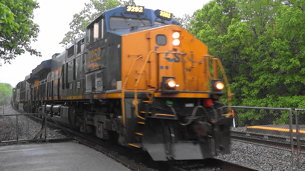 Rare M421 Reroute Train in Duffields, West Virginia - YouTube