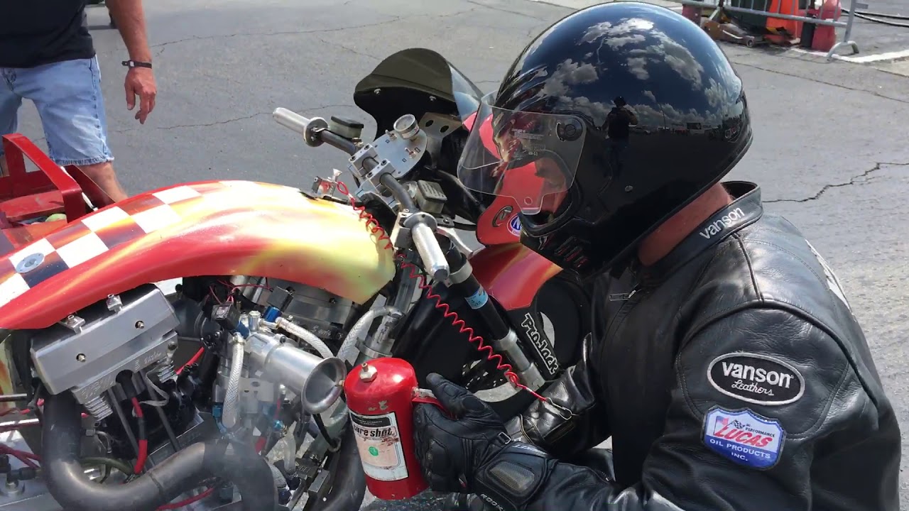 Pro Fuel Nitro Harleys Battle in the Final Round of Eliminations at ...