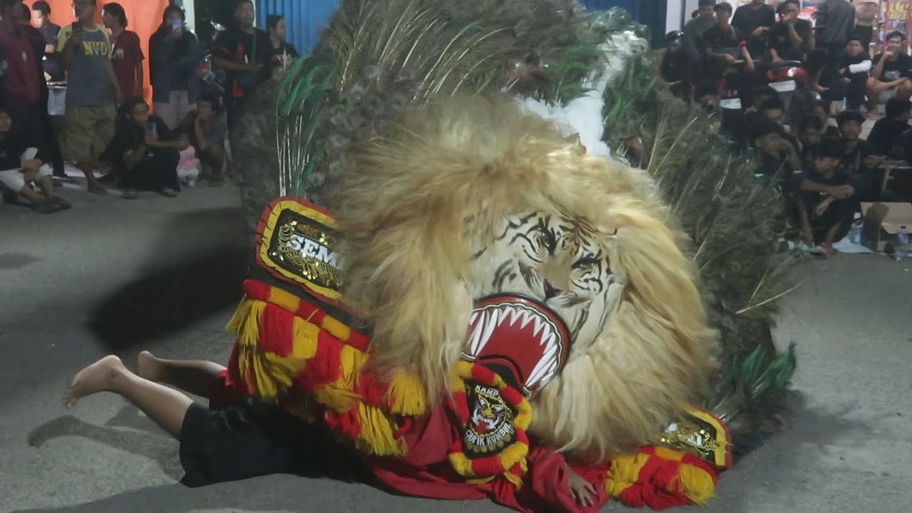 BARONGAN REOG PONOROGO TERBESAR GEGERKAN TADARUS BUDAYA 2025 - YouTube