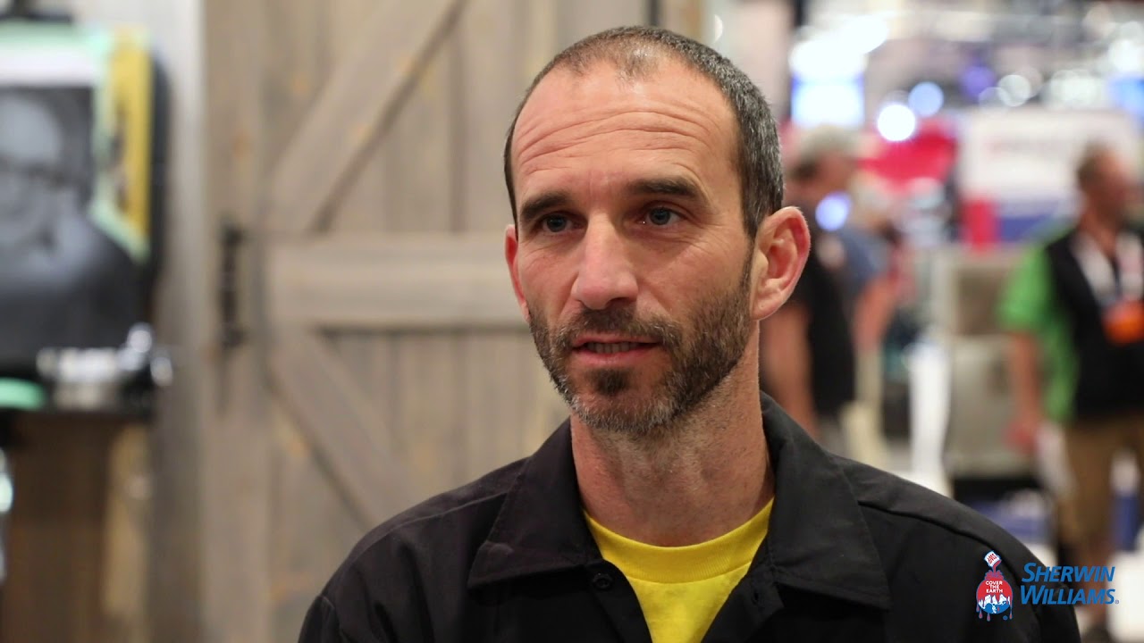 Custom Chopper Painted by Travis "Tuki" Hess at SEMA 2019 - YouTube