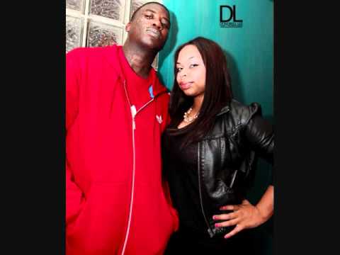 6 FOOT 7 FOOT (SPRYTE) FEMALE RAPPER FREESTYLE - YouTube