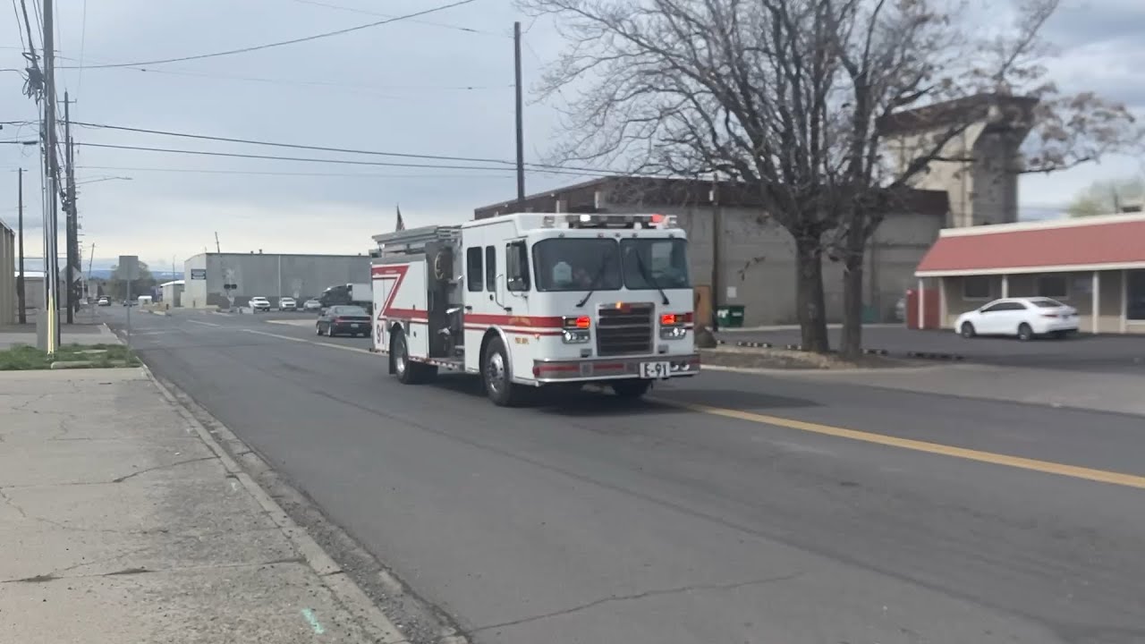 Yakima Fire Department Engine 91 Responding - YouTube
