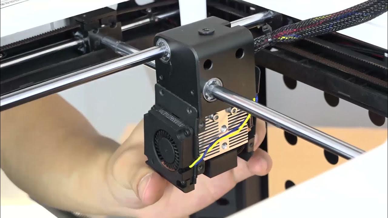 Service tutorial CR - 200B replace the new hotend kit - YouTube