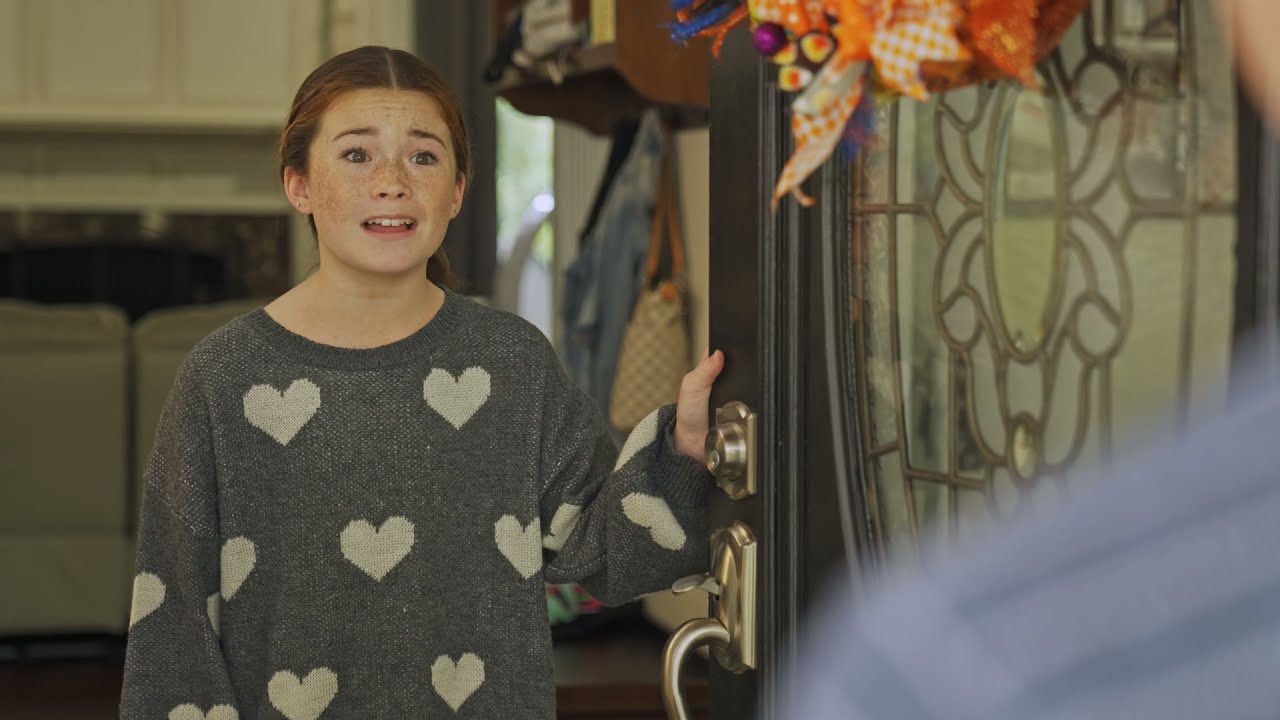 Lyla Wesson Comedy - Acting Reel 🎥 - YouTube