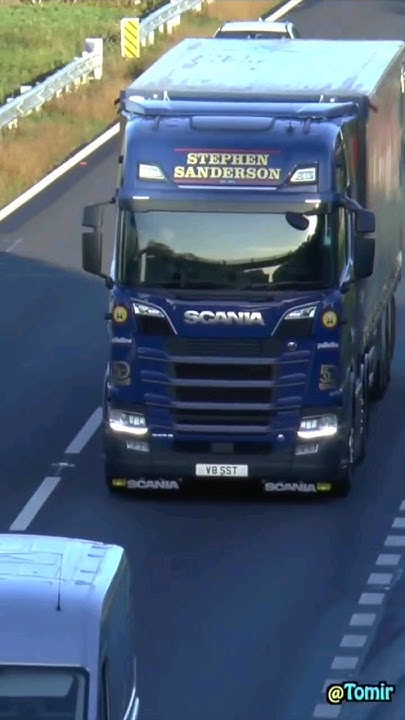 SCANIA 770S V8 - Stephen Sanderson - A1(M) motorway #truckspotting #tomir - YouTube