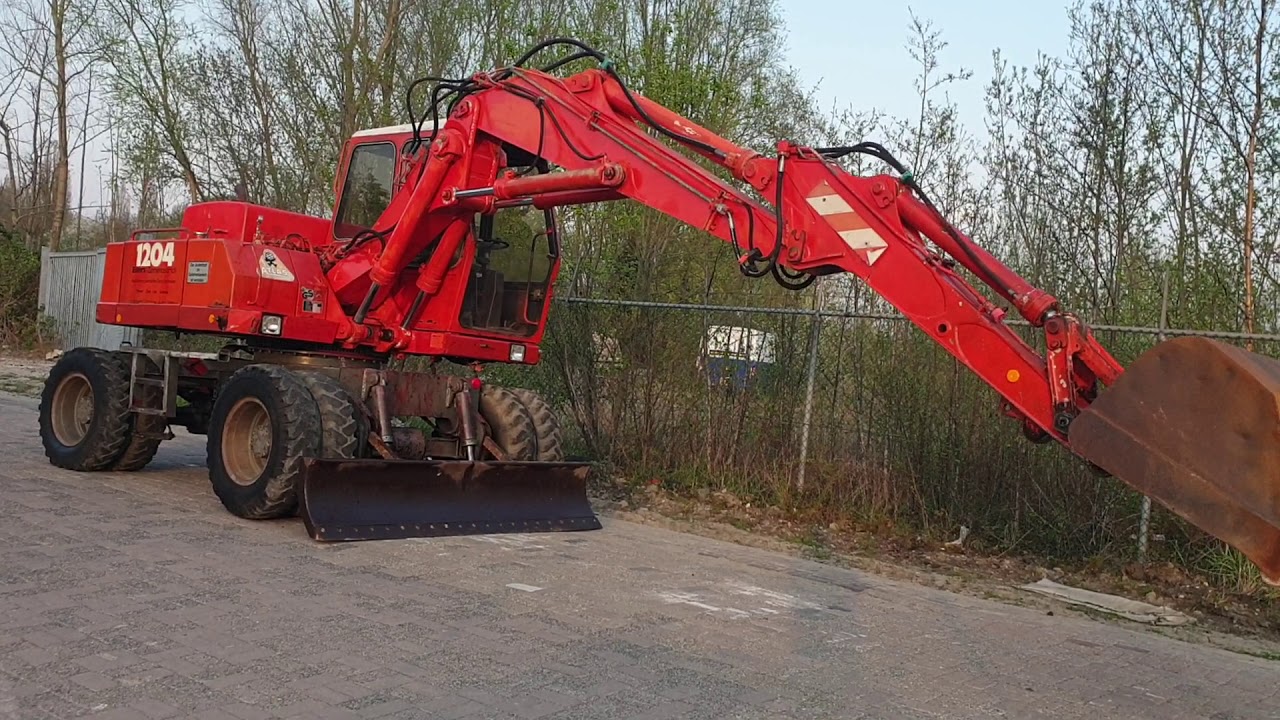 Atlas 1204, 11 700 uur, bj 1989 - YouTube