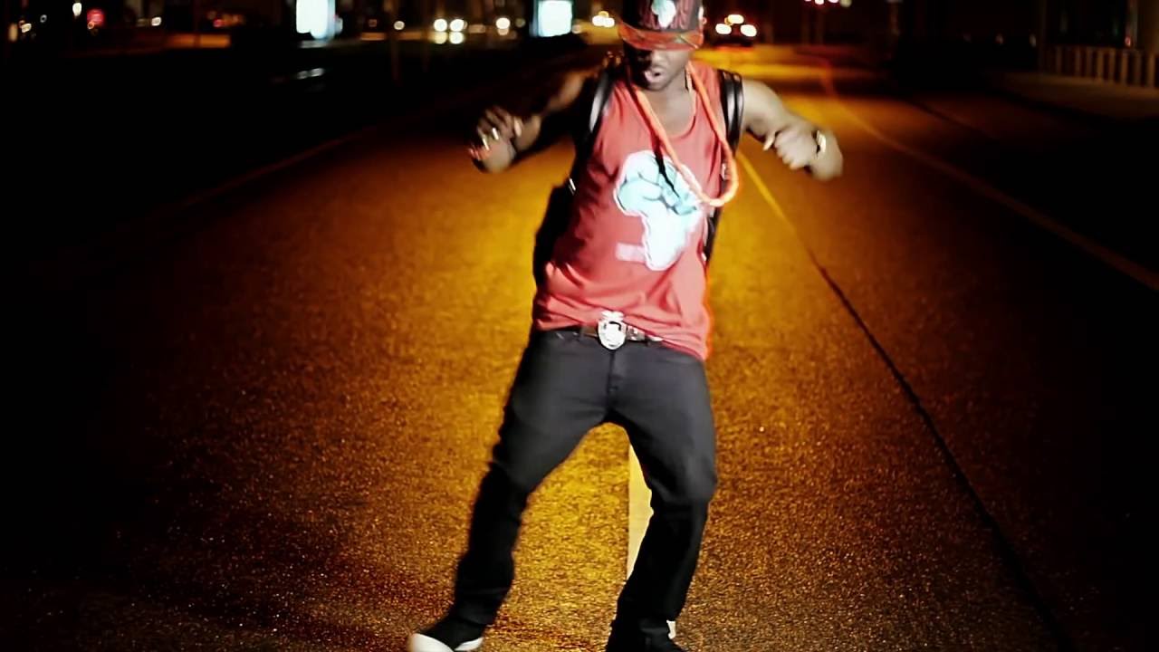 Deyo Daniel " Skelele Dance" - YouTube