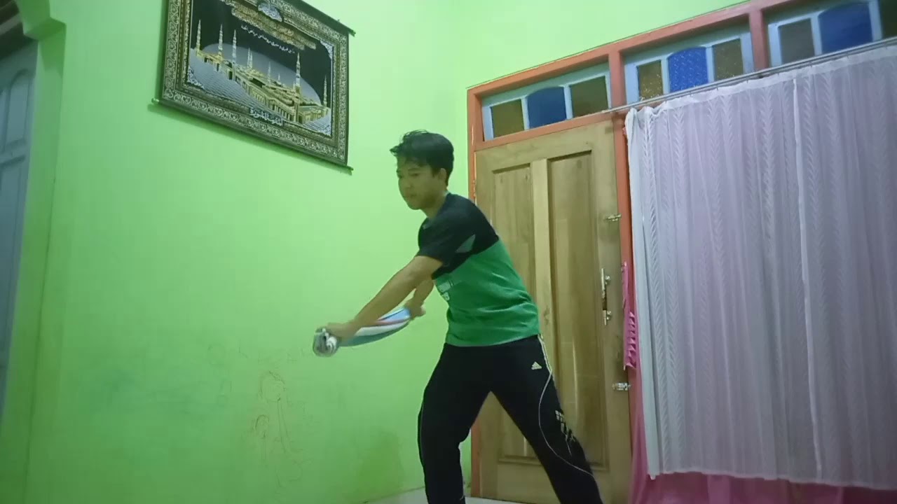 Senam Menggunakan Alat - YouTube