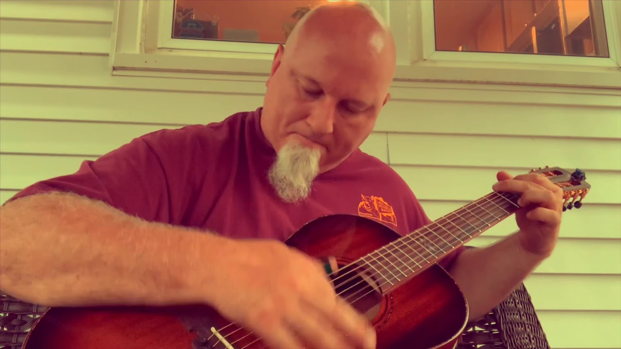 Alvarez parlor “the Raven “ by Bob Brown - YouTube