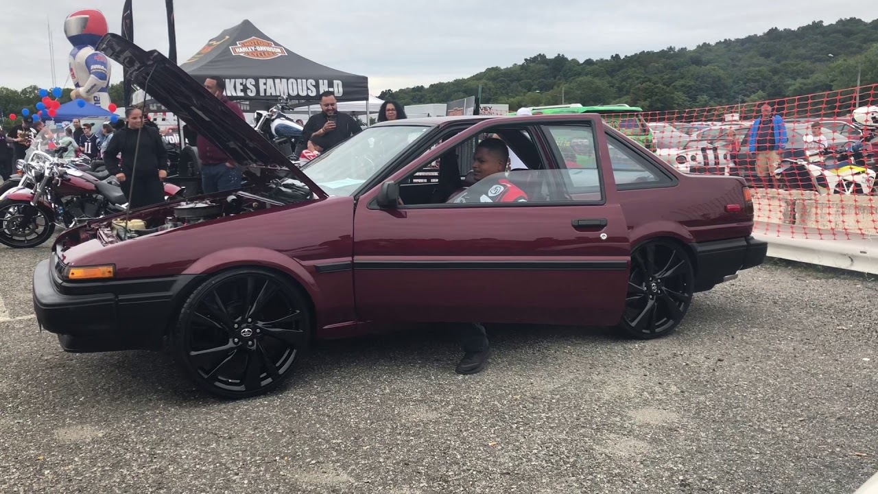 Toyota Corolla ae86 with a rotary 13b engine - YouTube