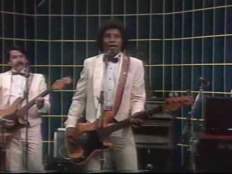 BRONCO-que te han visto llorrar-(primera presentacion en televisa1985)1/3