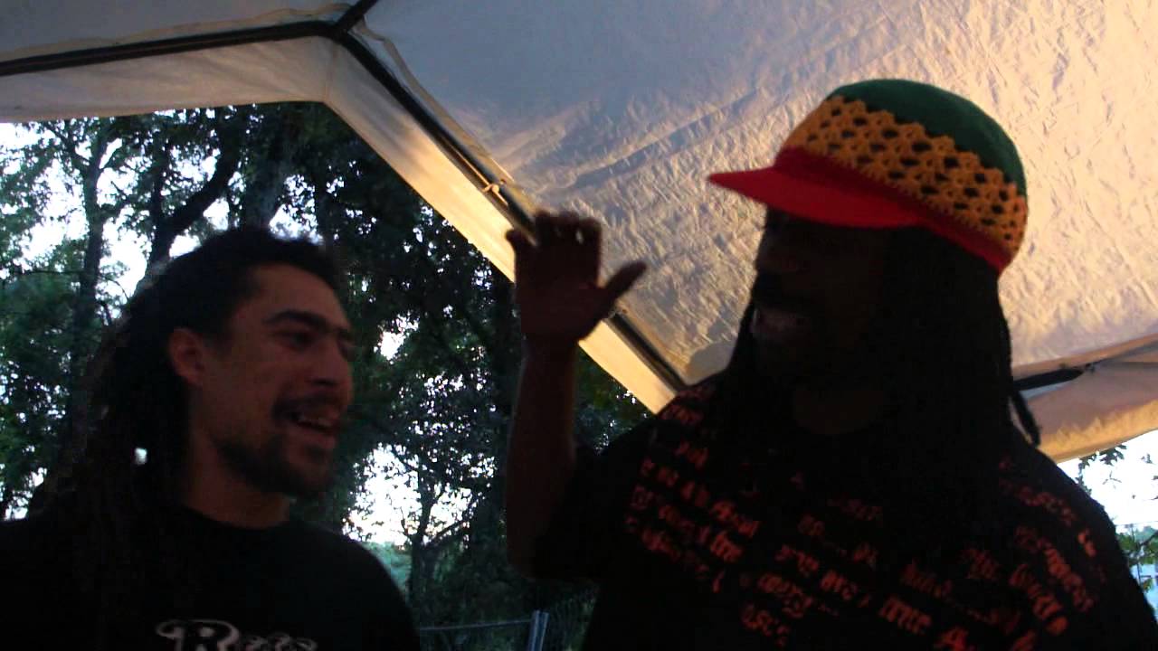 fly foot selecta general levy WICKED neoules festival - YouTube