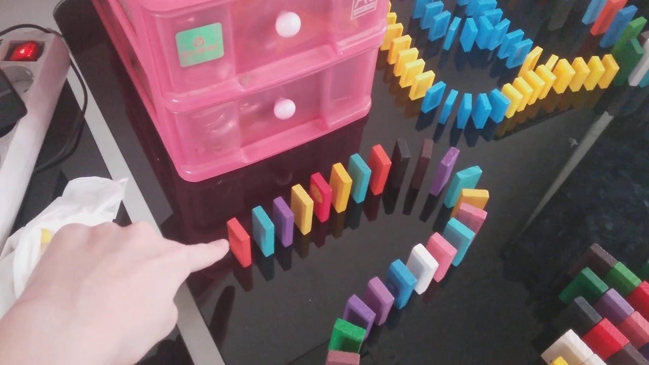 The domino chain tricks (part 14) - YouTube