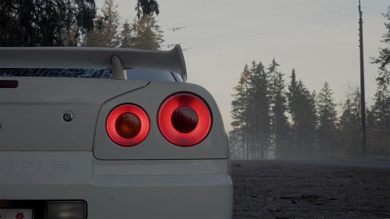 Nissan skyline r34 | BMW e36 coupe | random cinematic - YouTube