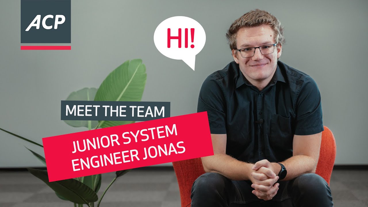 Junior System Engineer Jonas beschreibt seine Begeisterung für die IT ...