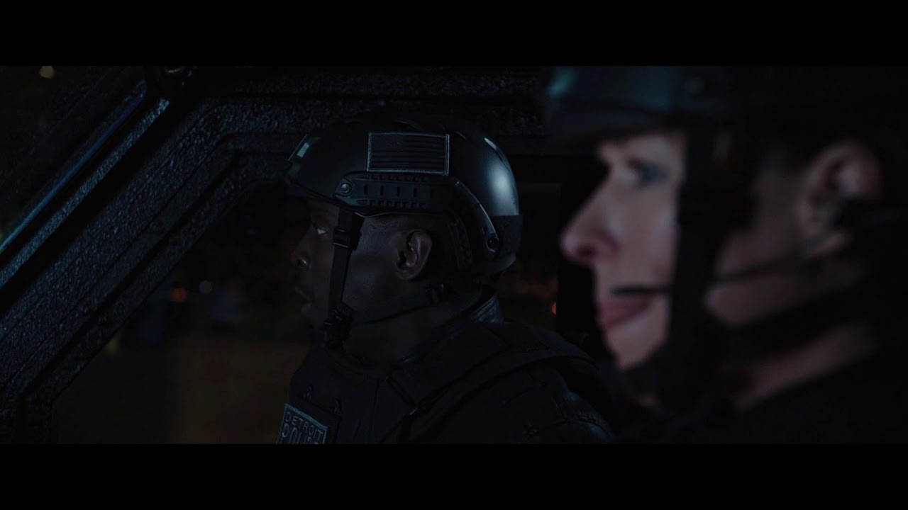 Robocop vs ED 209 || Robocop (2014) - YouTube