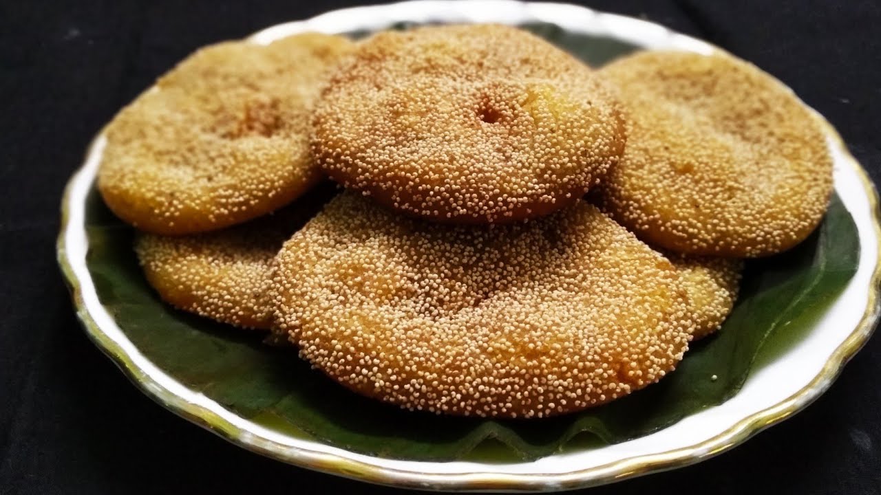 Anarase/আনারসে/আনারসা পিঠে - YouTube