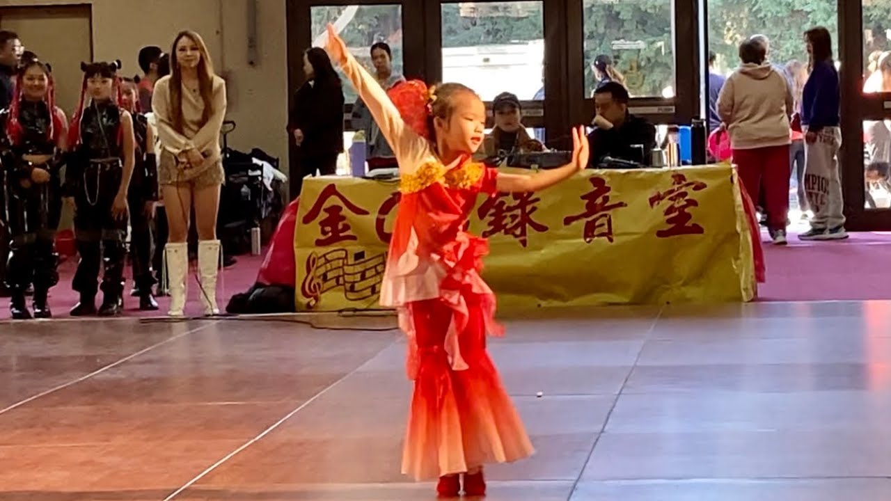 Little Fish 小魚兒（Dance Video 舞蹈) - YouTube