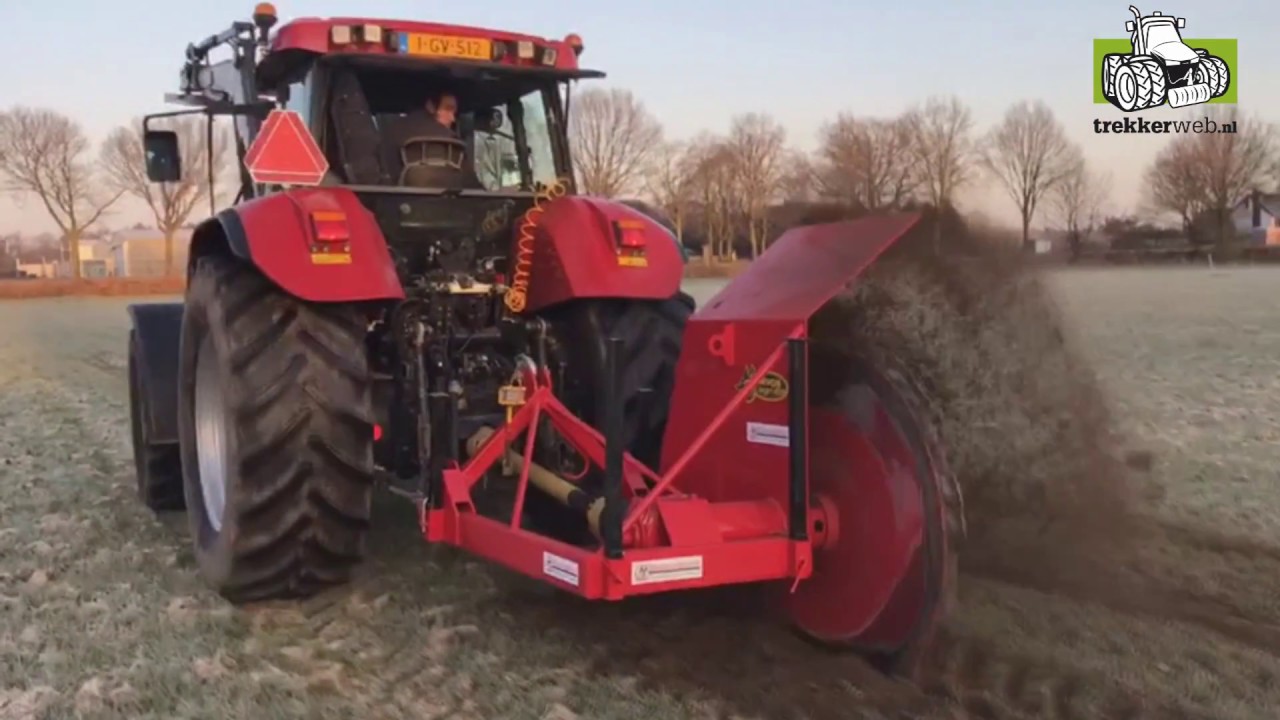 Nieuw bij Derksverhuur een DeVos greppelfrees Trekkerweb - YouTube