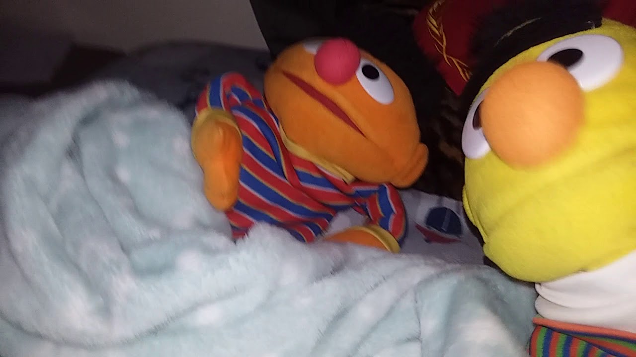 Ernie and Bert Episode 7: Ernie the annoying moron - YouTube