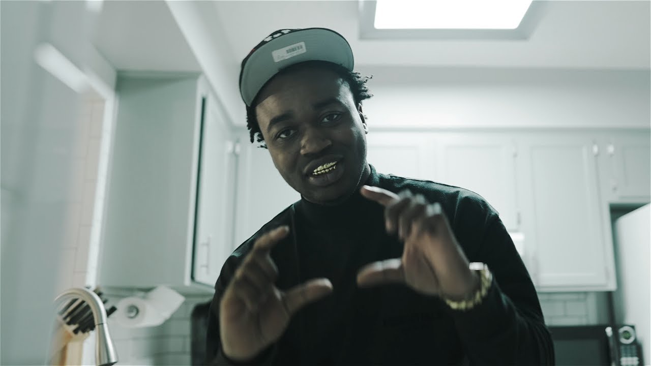 Wizz Havinn - Messy (Official Video) - YouTube
