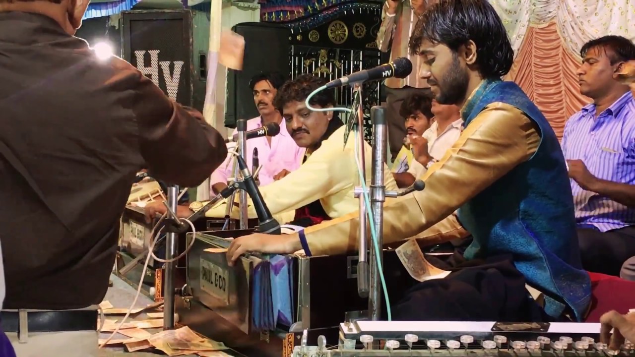 Tejdan gadhvi Sant shree Odhavram ni sundar Rachana - YouTube