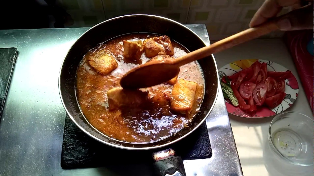 ওয়াও ভাজা রিঠা মাছ ভুনাBangladeshi Rida Fish Vuna recipeII(Falak Angel ...