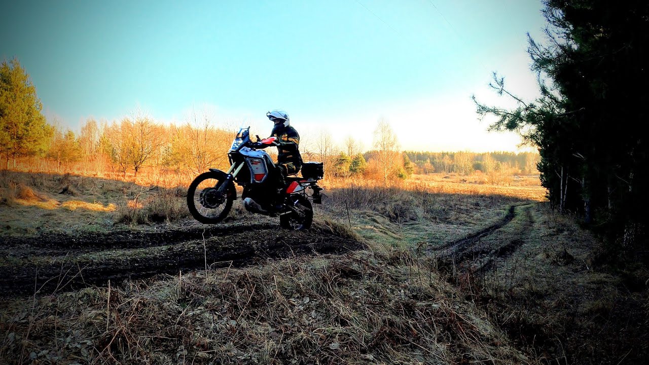 First jump on my Tenere 700 - YouTube