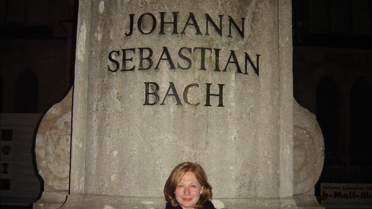 Bach - English Suite No.2 in A minor BWV807 v) Bourrees 1 and 2 Jill ...