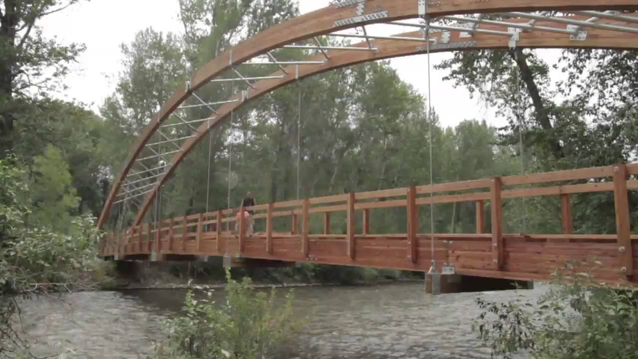 Construction of the Bow Bridge of the Big Wood River - YouTube