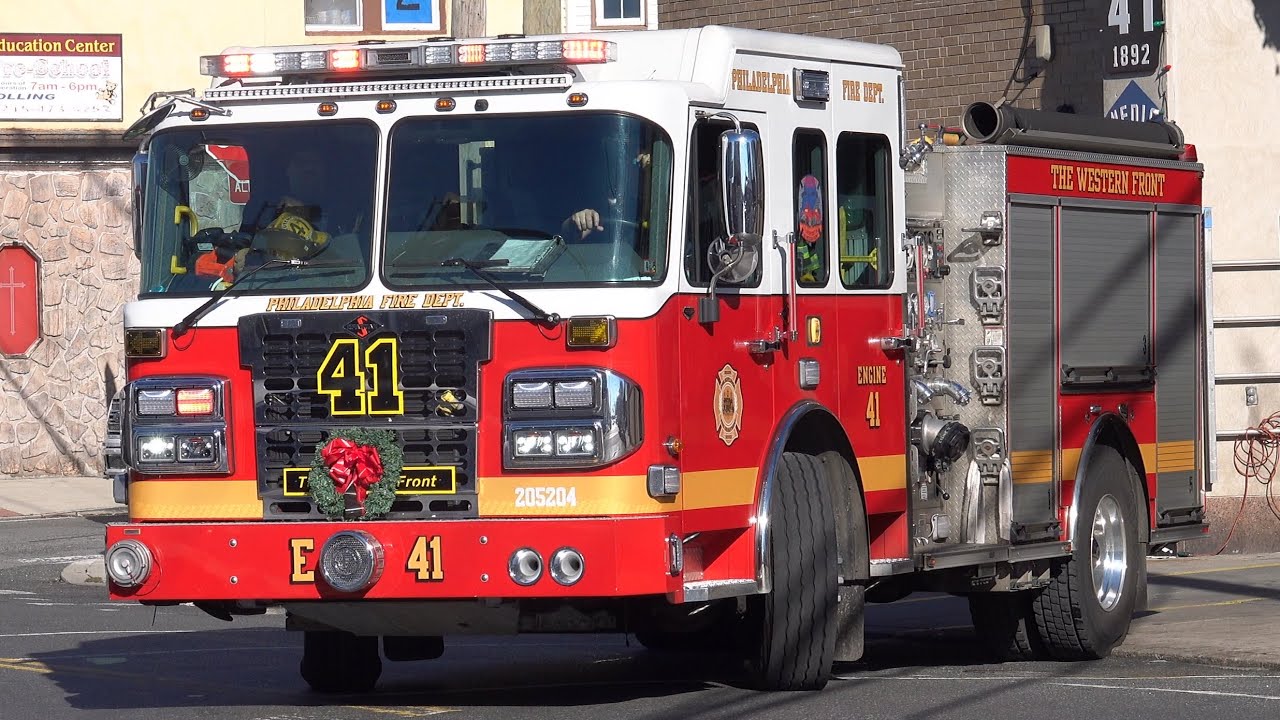 Philadelphia Fire Department Engine 41 Responding - YouTube