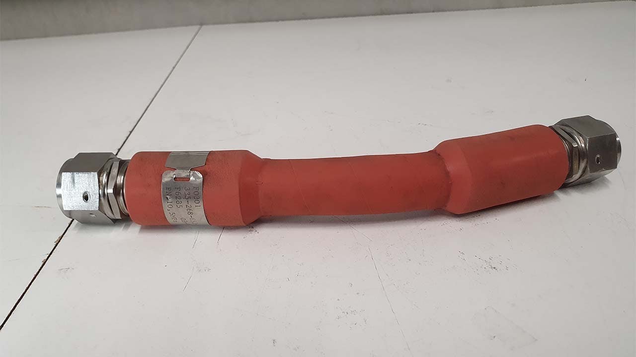 335-268-652-0 HOSE OIL TANK RETURN CFM56-3 - YouTube