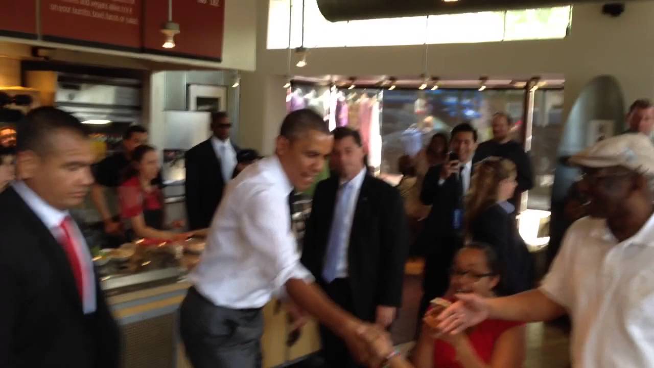 Pres Obama at Chipotle - YouTube